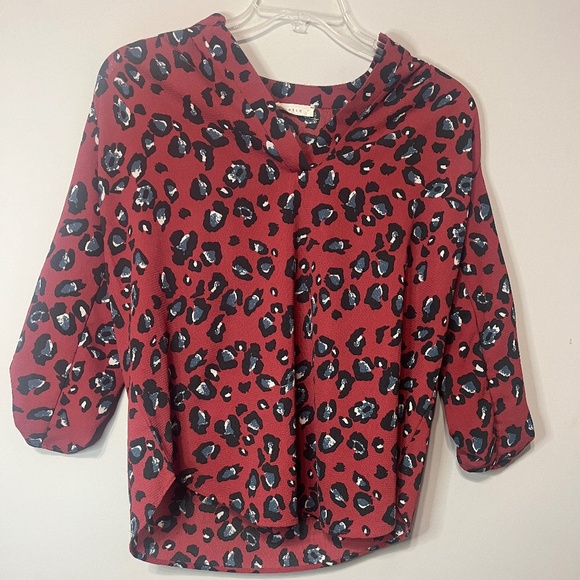 entro | Tops | Entro Ladies Blouse Size M O | Poshmark